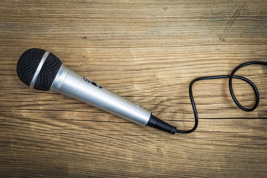 Dynamic vs Condenser Microphone - 42 West, the Adorama Learning Center