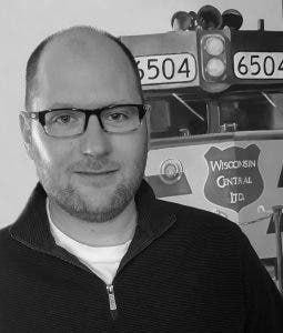 Meet a Pro: Railroad Photographer William Beecher - Adorama