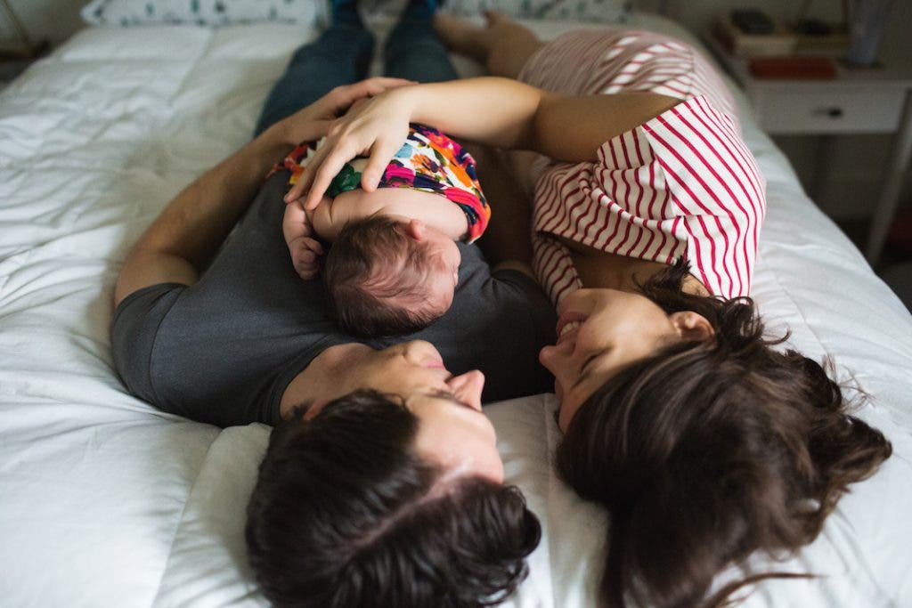 10 Most Beautiful Photos Every New Mom Should Take - Adorama