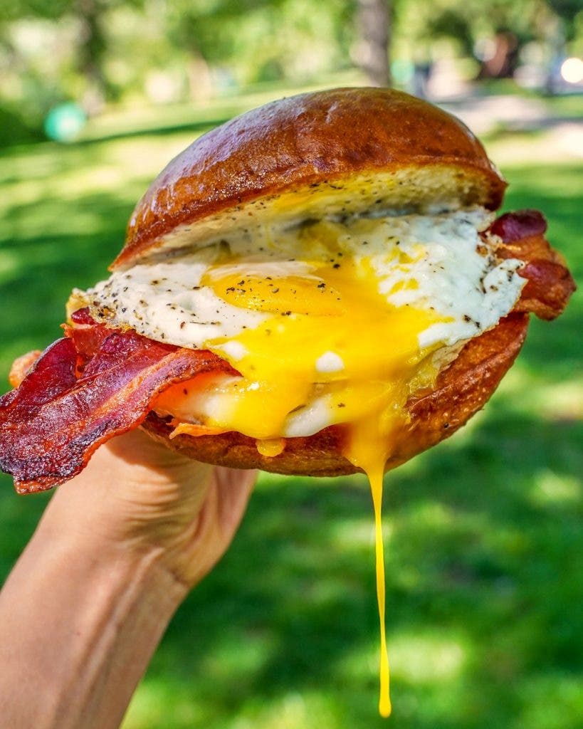 How Jessica Hirsch (@CheatDayEats) Made Food Photography a Drool-Worthy ...