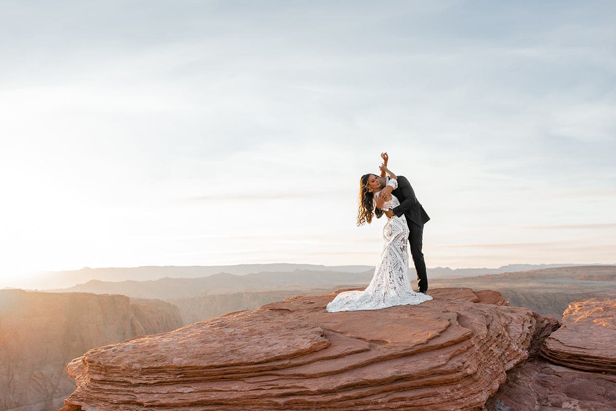 6 Best DSLR Cameras for Wedding Photography in 2026 - 42West