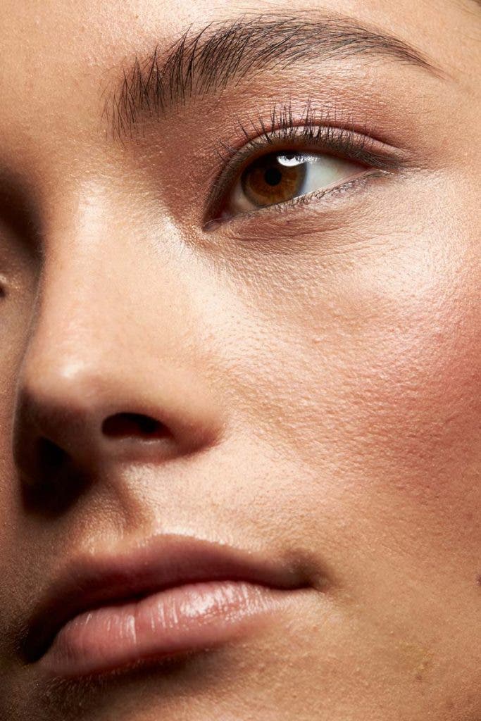 3 Tips for Macro Beauty Photography - 42West, Adorama