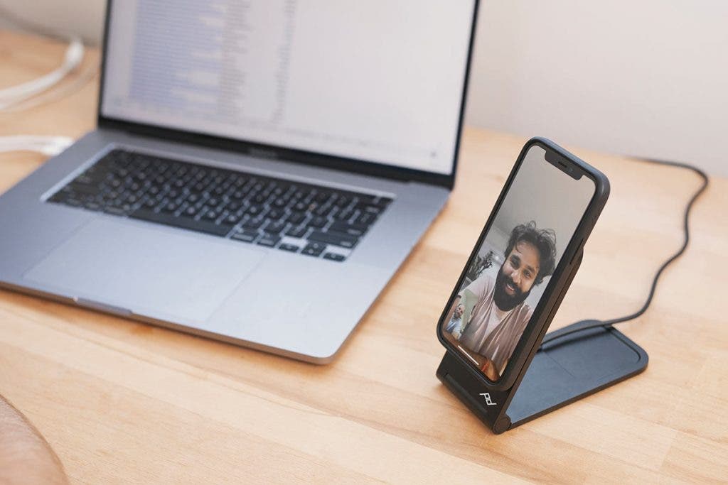 New Peak Design Mobile Line Unleashes the Power of Your Phone
