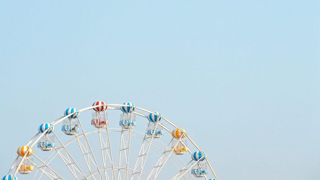 How to Use Negative Space in Photography - 42West, Adorama