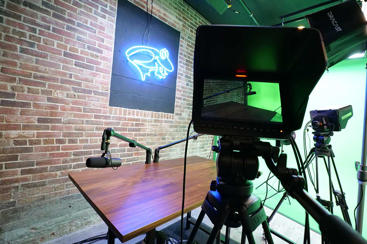 Adorama Helps iFrog Build New Live Production Studio