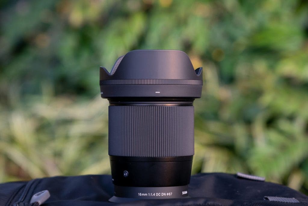 Sigma Releases Prime Lenses for Sony, Leica, and Nikon Cameras