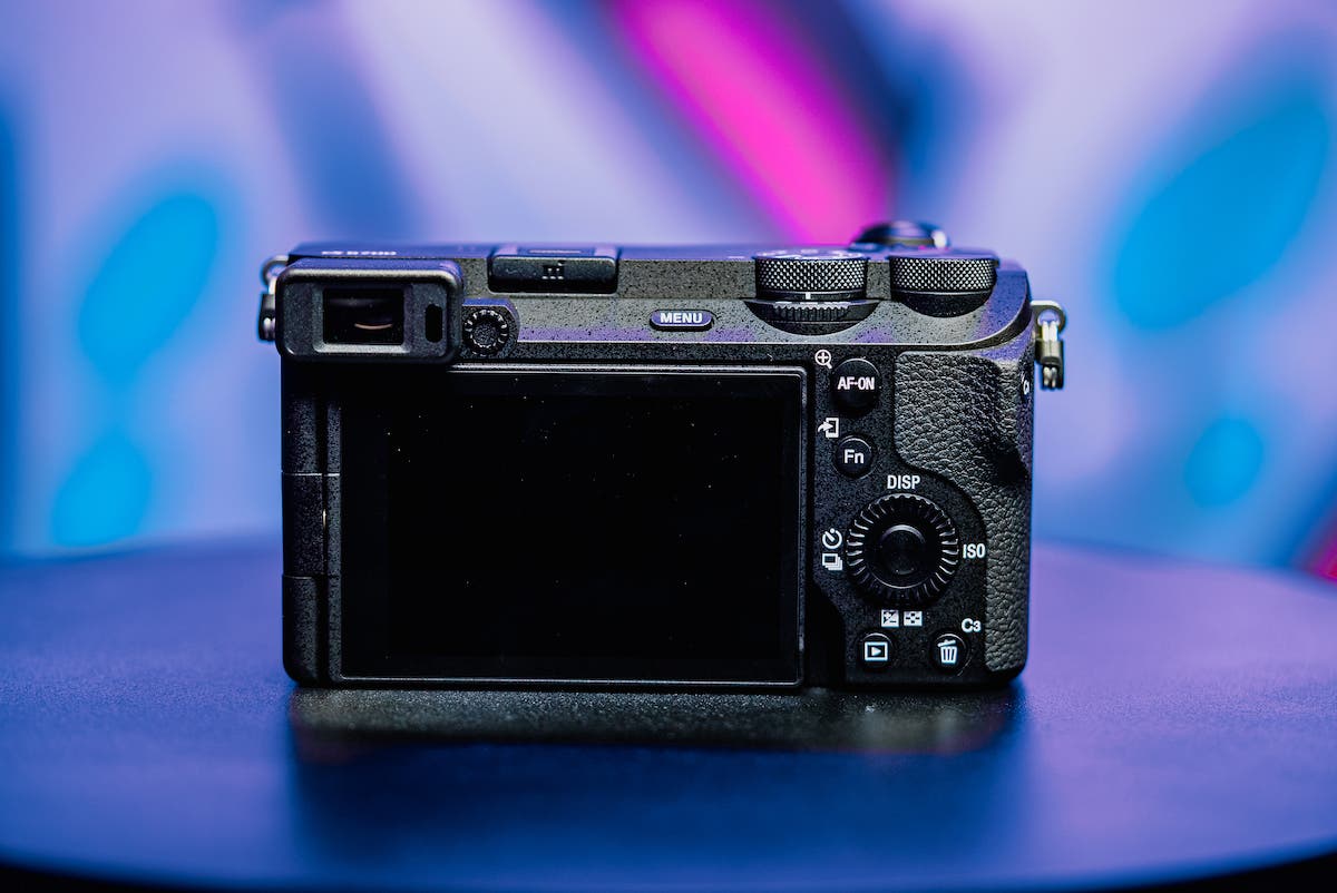 Sony Announces New a6700 Camera & M1 Microphone - 42West