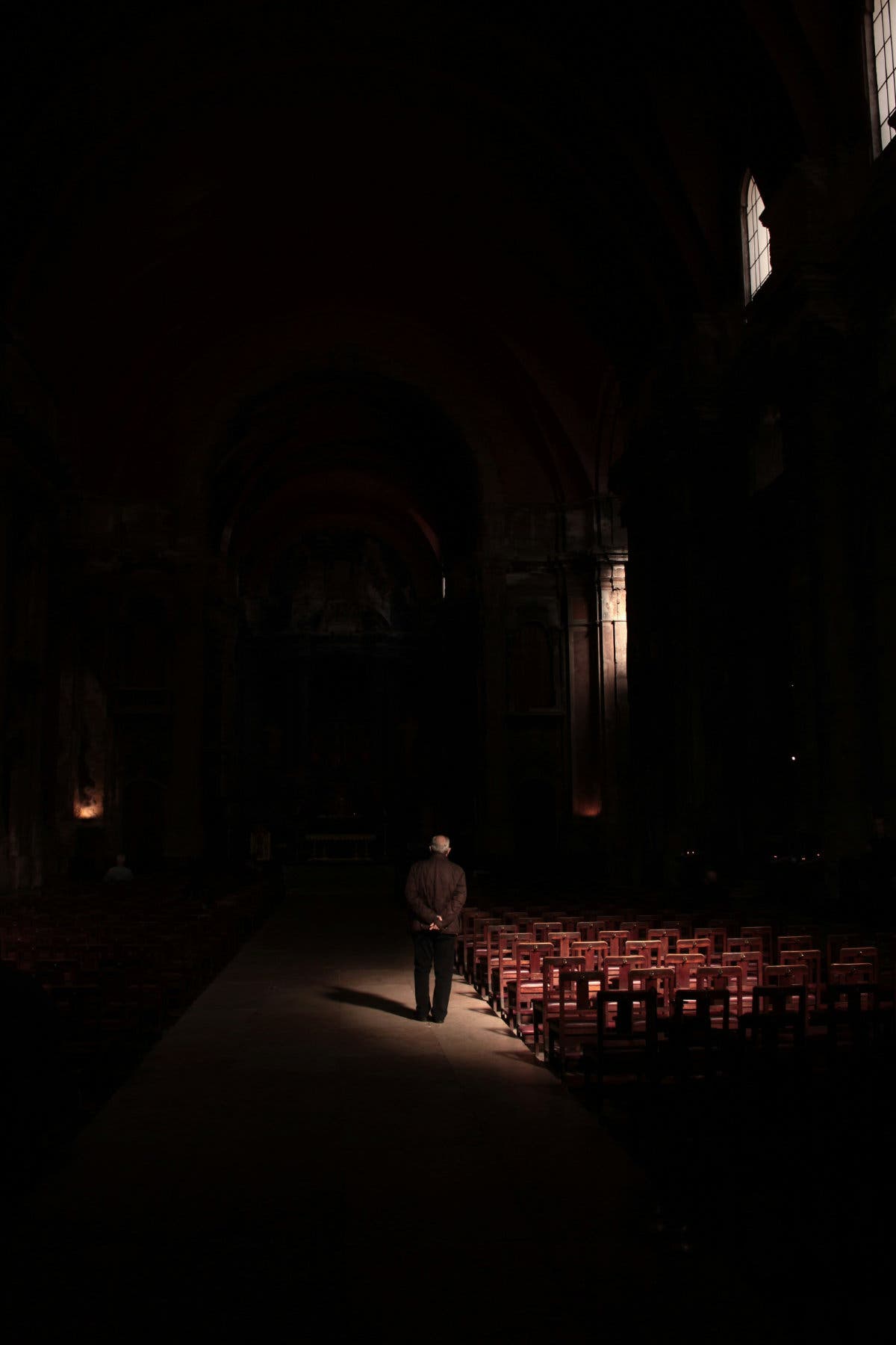 Chiaroscuro Lighting Technique - Adorama