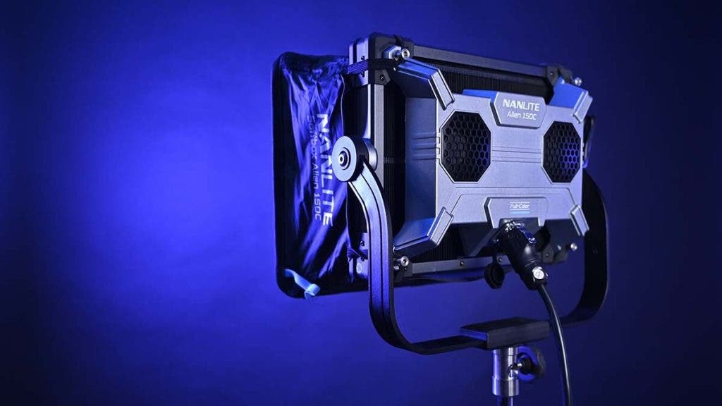 Nanlite Alien 300C and 150C: The Ultimate Light for a One-Man Band ...