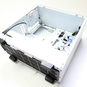 Used iBUYPOWER Snowblind S Mid Tower Case - White SKU#1365069