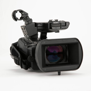 Used Sony PMW-200 Camcorder Kit with BP-U60T Battery (325 Hrs) - SKU ...