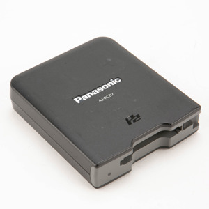 Used Panasonic AJ-PCD2GPJ Single-Slot P2 Memory Card Drive - Adorama