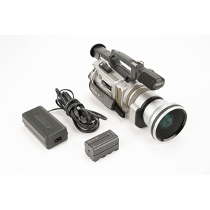 Used Sony DCR-VX2000 3-CHIP MiniDV Digital Camcorder Kit - SKU#1726938 ...
