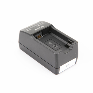 USED Sony BC-TRW Compact 100/240V Quick Charger for NP-FW50 Battery