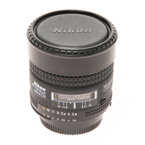 Used Nikon 16mm f/2.8D ED AF-D Autofocus Fisheye Lens - Adorama
