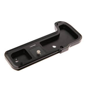 Used Fujifilm MHG-GFX S Metal Handgrip for GFX 100S Camera - Adorama