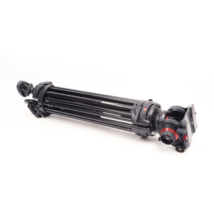 Used Manfrotto 504HD VD Fluid Video Head with 546B Aluminum Tripod Legs ...