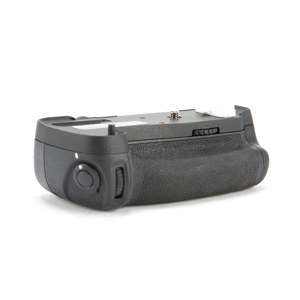 Used Nikon MB-D16 Multi Power Battery Pack for D750 Digital Camera 27154