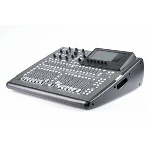 Used Behringer X32 Compact 40-Input 25-Bus Digital Mixing Console - SKU ...