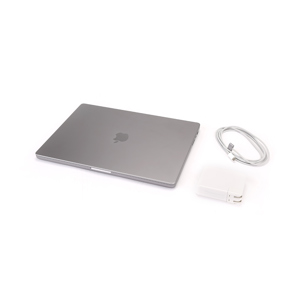 USED French Canadian Apple MacBook Pro 16.2" with Liquid Retina XDR ...