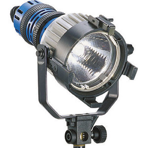 Used Arri Arrilux 200 HMI Pocket PAR Light Kit with Ballast, HMI Lamp ...