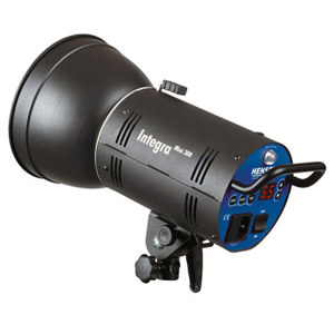 Hensel Integra Mini 300 Multivoltage Compact Flash Unit - Adorama