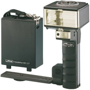 Metz 60 Series CT-4 Handlemount Flash with Dryfit Battery and Charger ...