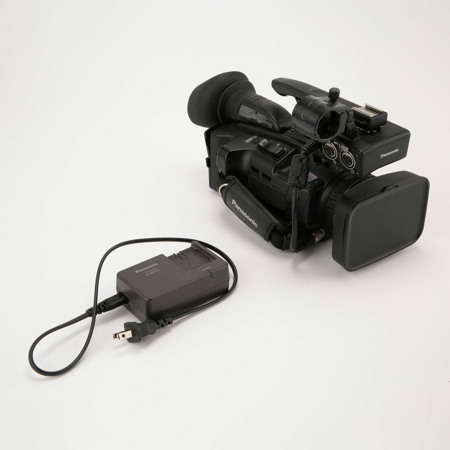 Used Panasonic AG-HMC40 AVCCAM Professional Camcorder - (283 Hours) SKU ...