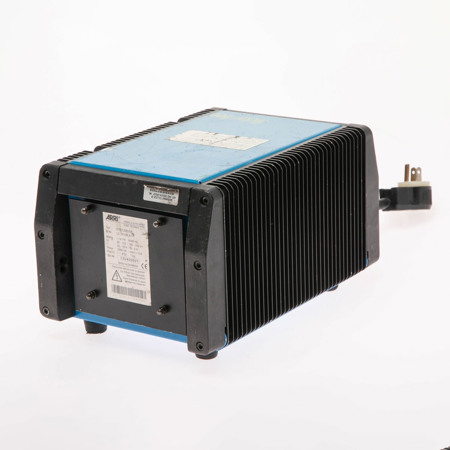 Used ARRI 575/1200W Electronic Ballast with DMX (120-220 VAC, CSA ...