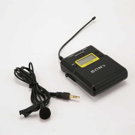 Used Sony UTX-B03 Integrated Digital Wireless Bodypack Transmitter with Omni Lavalier Microphone ...
