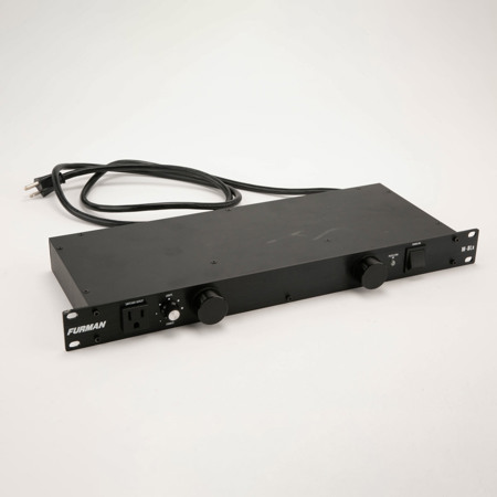 Used Furman Sound Merit X Series M-8Lx 15-Amp Standard Level Power ...