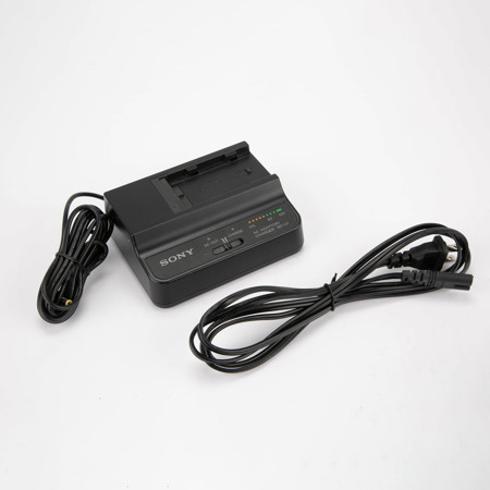 Used Sony BC-U1 Battery Charger for BP-U30/U60 Lithium-Ion Battery Packs SKU#1702341