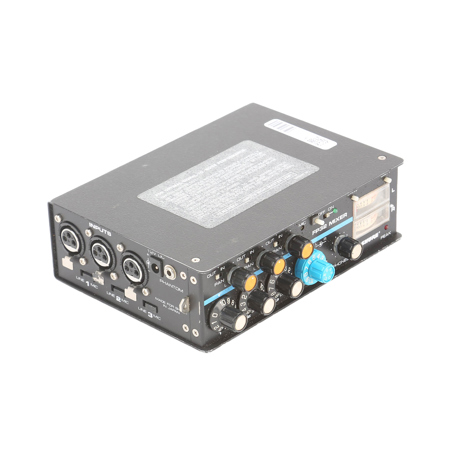 USED Shure FP32 Portable Field Mixer - SKU#1781059 - Adorama