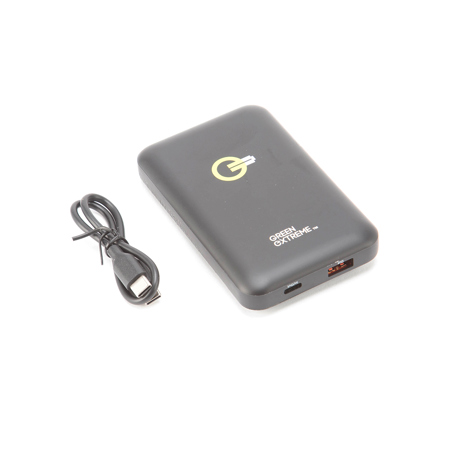 Used Green Extreme 10000mAh 38.5Wh Qi Wireless Portable Power Bank ...