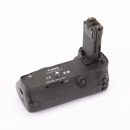 USED Canon BG-E11 Battery Grip for EOS 5D Mark III Digital Camera