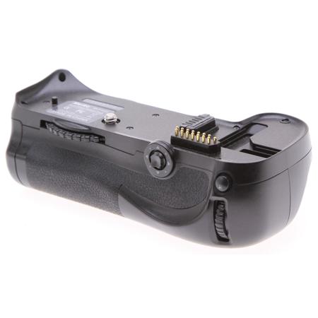 Off Brand Professional Battery Grip for the Nikon D300 & D700 Digital ...