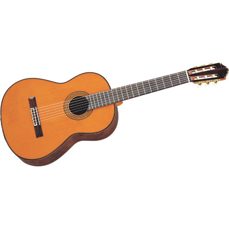 Yamaha GC41C Handcrafted Classical Acoustic Guitar with Case - Adorama