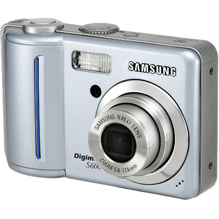 Samsung Digimax S 600 SE Digital Camera Kit, 6.0 Megapixel, 3x Optical ...