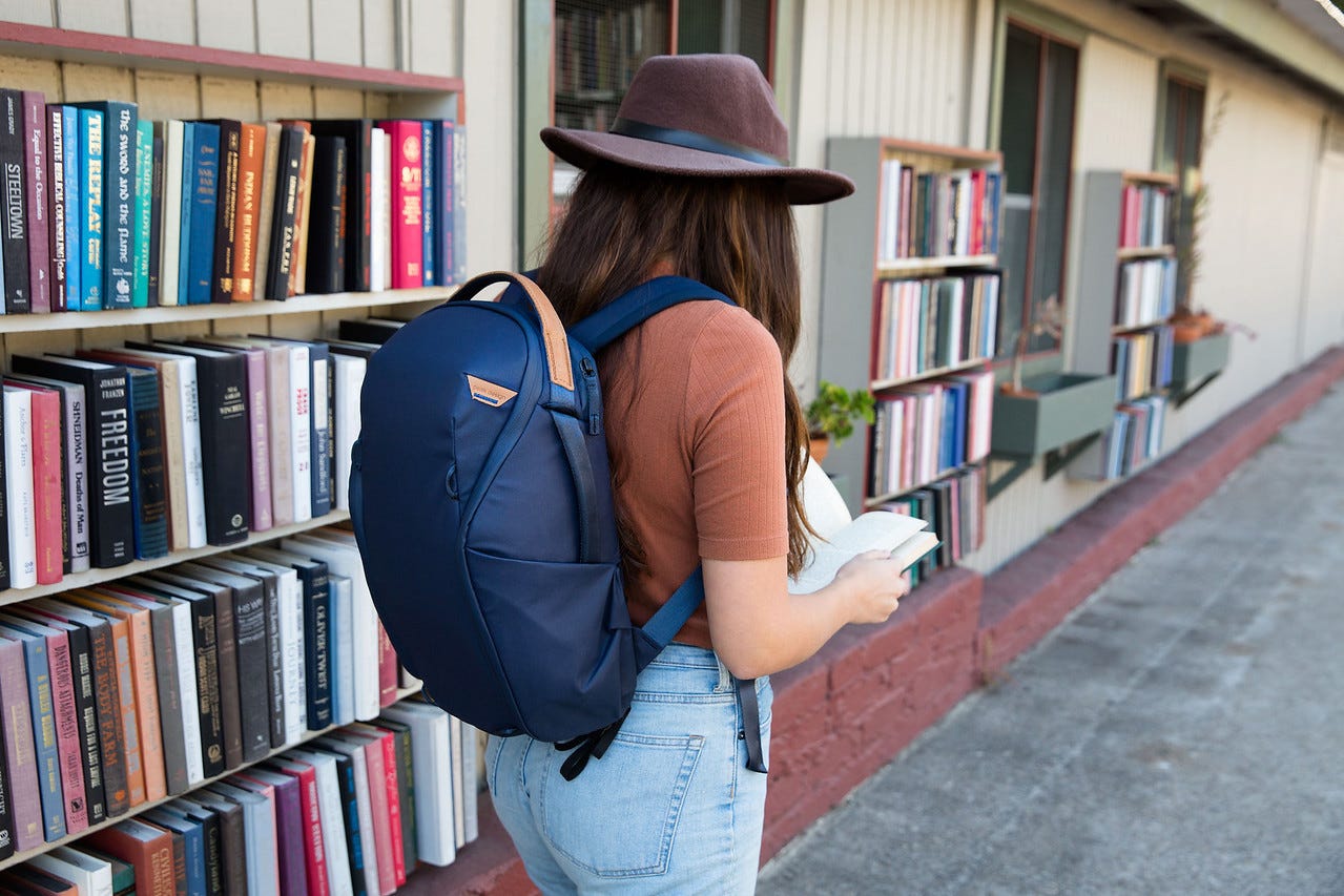 Peak Design 15L Everyday Backpack, Zip, Midnight - Adorama