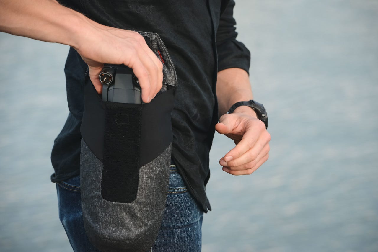 Peak Design Range Pouch, Medium, Charcoal - Adorama